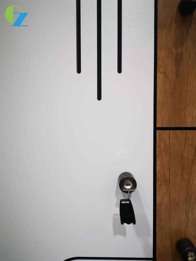 Lusterful Lock Wooden Office Lockers Waterproof 4 Door 4 Tier